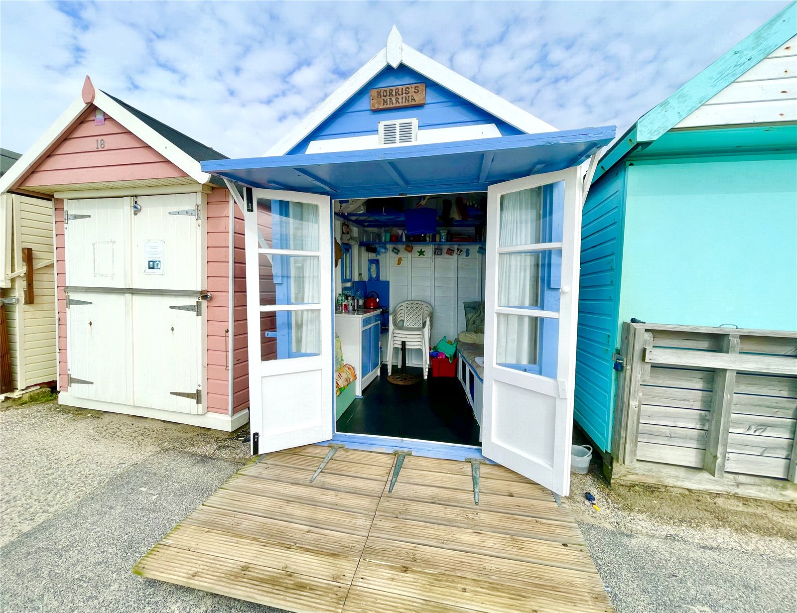 Friars Cliff Beach, Friars Cliff, Christchurch, BH23 4DY - Mitchells ...