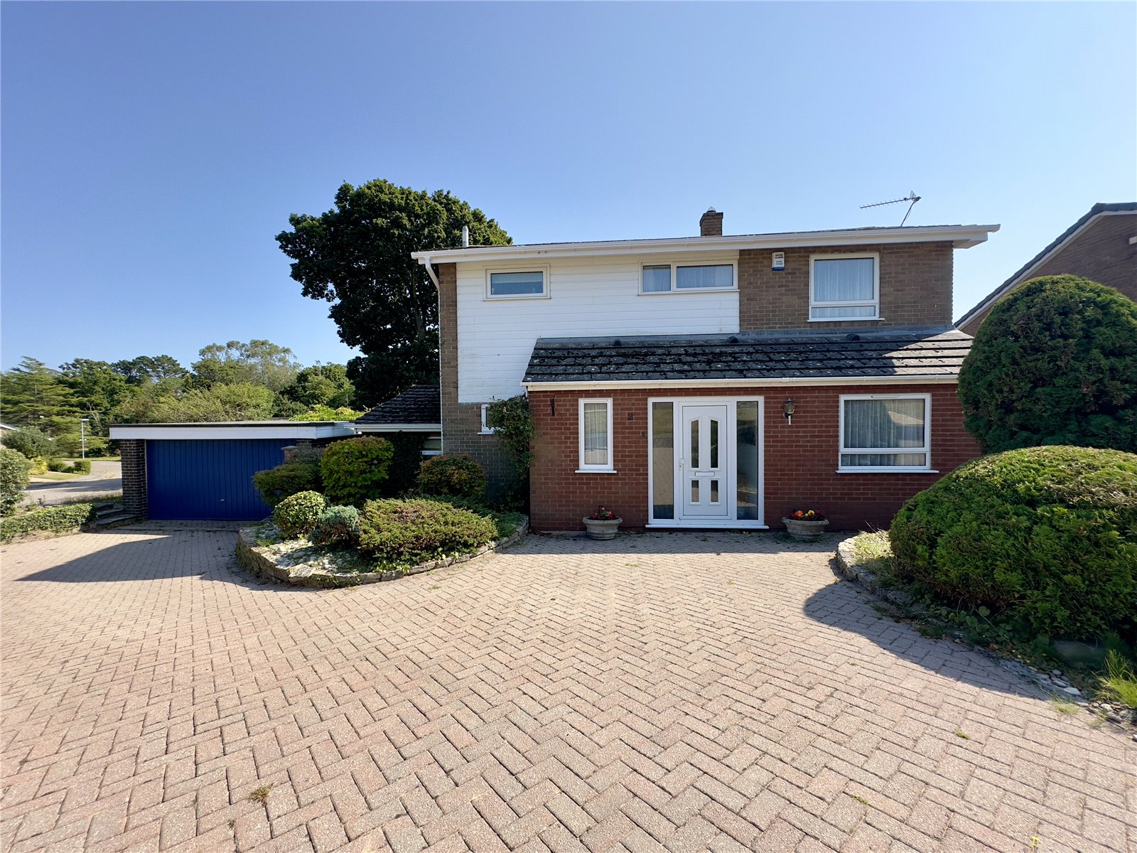Preston Way, Highcliffe On Sea, Christchurch, Dorset, BH23 4QT ...